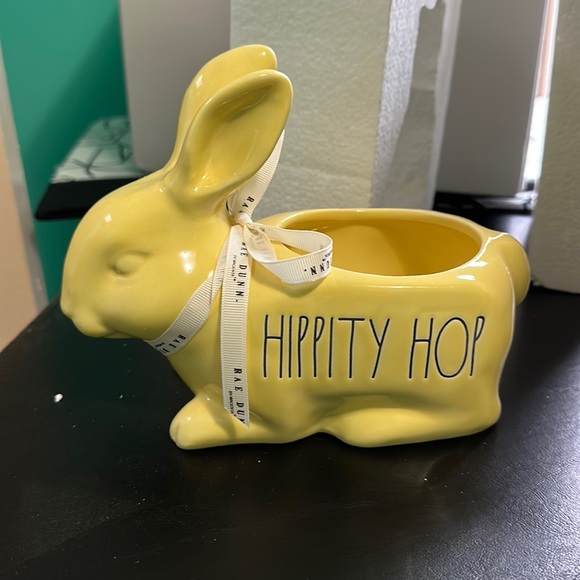 Rae Dunn | Accents | Rae Dunn Rabbit Planter | Poshmark